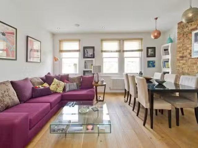 Just in! 2 BR Netherwood Road