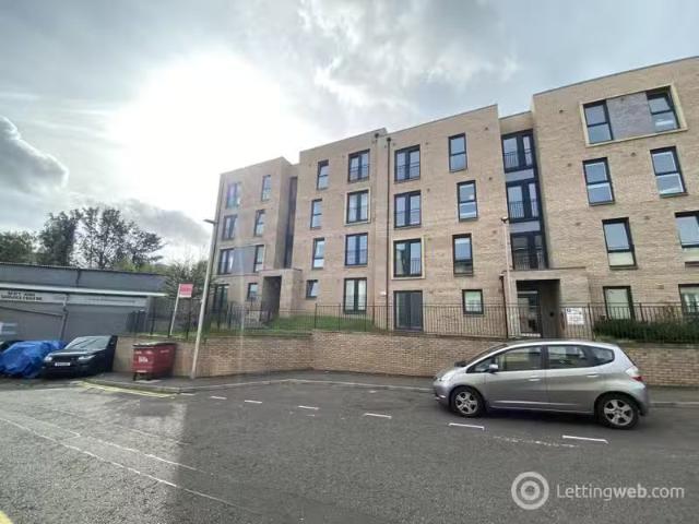 Deal! 2 BR Property to rent in 52 Stanley Place