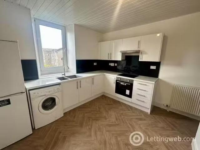 Rental! 2 BR Property to rent in 30E, Hill Street, Aberdeen, A.