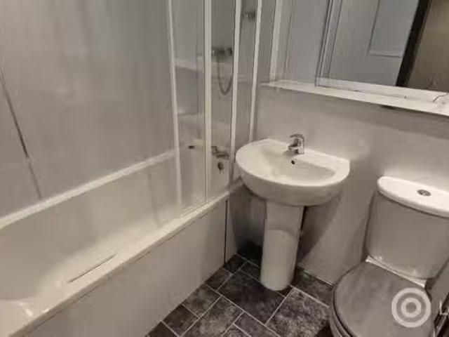 Just in! 2 BR Property to rent in 38 Belmont Gardens Aberdeen