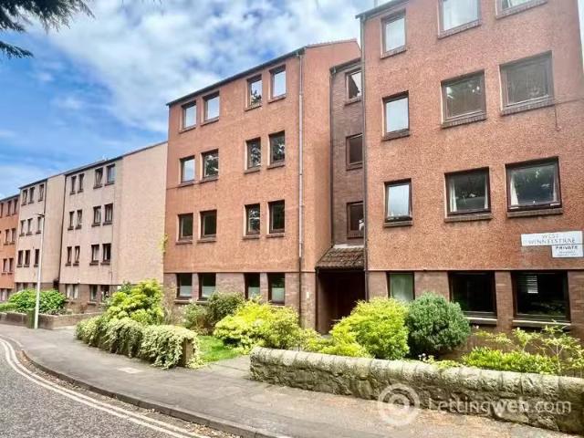 Unique 2 BR Property to rent in West Winnelstrae, Fettes, Edin.