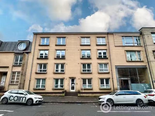 Rental! 2 BR Property to rent in Belmont Street, Kelvinbridge.