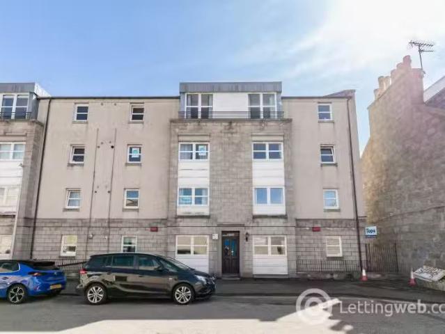 New 2 BR Property to rent in Charles Street, City Centre, Aber.