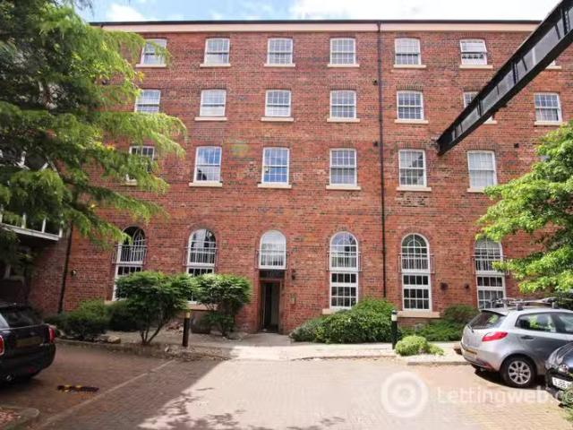 Deal! 2 BR Property to rent in Cook Street, Tradeston, Glasgow.