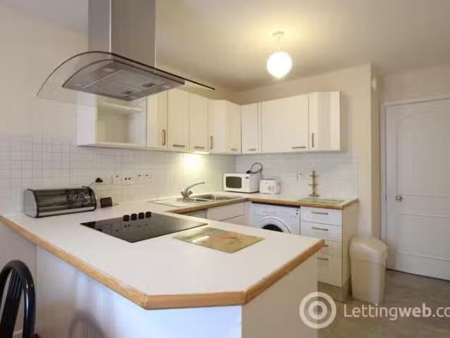 Deal! 2 BR Property to rent in Craigie Loanings, Aberdeen, AB25