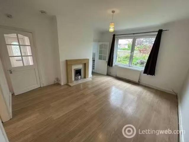 Deal! 2 BR Property to rent in Glasgow Road, Ratho Station, Ne.