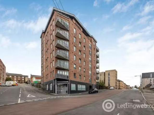 Cheap 2 BR Property to rent in Kelvinhaugh Street, Yorkhill, G.