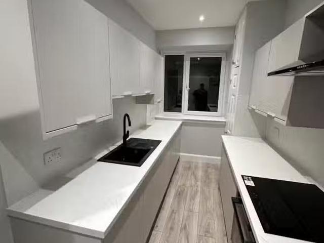 Cozy 2 BR Property to rent in Kintore Place,, Aberdeen, AB25.