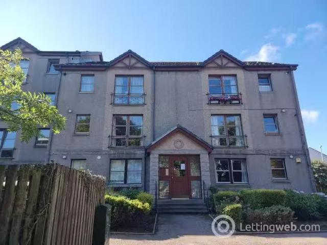 Just in! 2 BR Property to rent in Roslin Place, Aberdeen, AB24