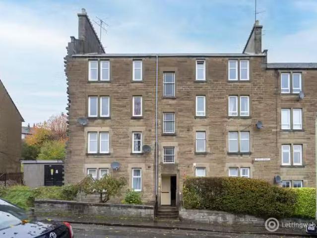 Deal! 2 BR Property to rent in Scott Street, Dundee