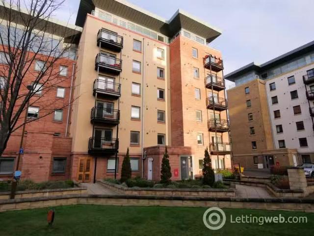 Nice 2 BR Property to rent in Slateford Gait, Slateford, Edinb.