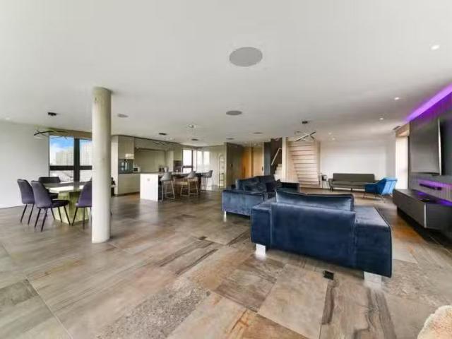 Cozy 3 BA 3 bedroom flat for rent in Longitude House, Prime Me.