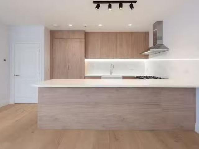 Unique 3 bedroom terraced house to rent in London, NW3