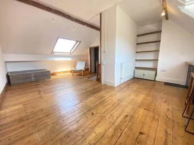 Just in! 3 bedroom terraced house for rent in Kensington Park.