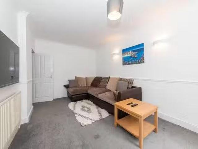 Rental! 3 BR Grange Avenue