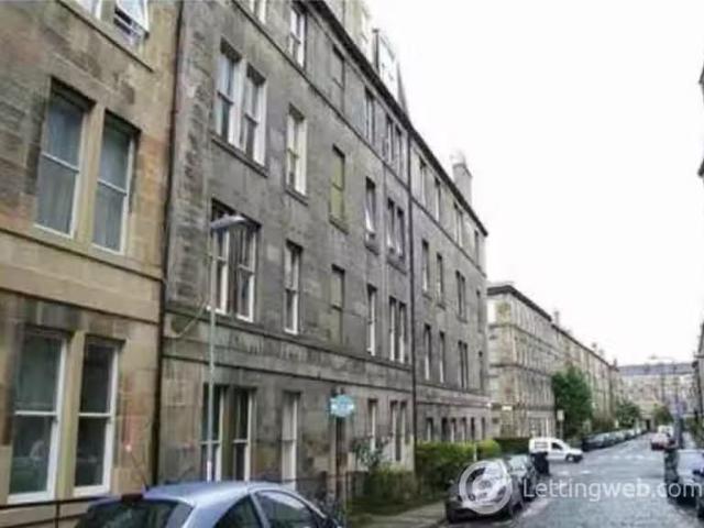 Just in! 3 BR Property to rent in 2/1 South Oxford Street, New.