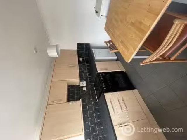 Deal! 3 BR Property to rent in Jute street