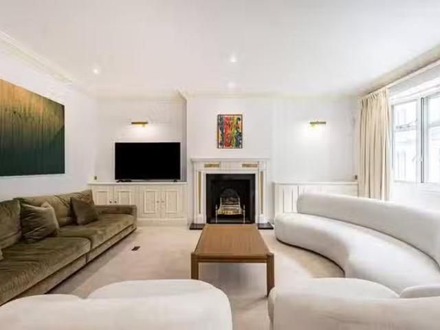 Unique 3 BR Ryder Street