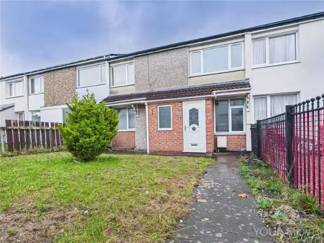 Cheap 4 BA 4 bedroom Mid Terrace House to rent, Aldbrough Walk.
