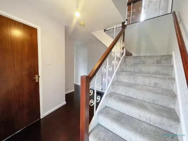 Cheap 4 bed house to rent in Church Road, CV35, Warwick