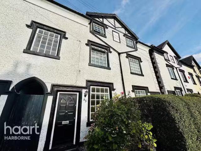 Deal! 4 bedroom terraced house for rent in Northfield Road, Ha.