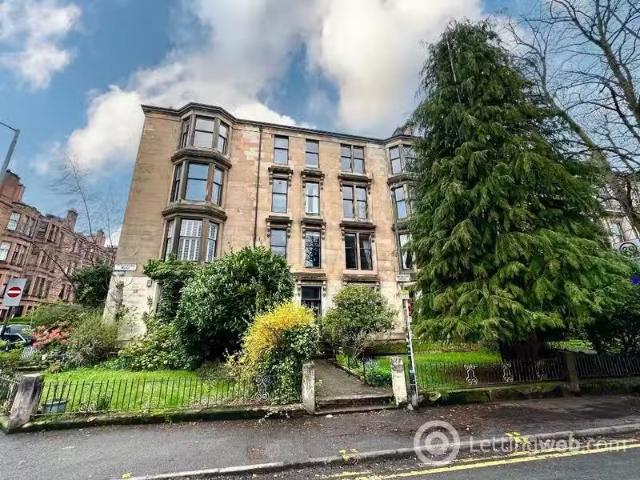 Nice 4 BR Property to rent in Turnberry Road, Partickhill, Gla.