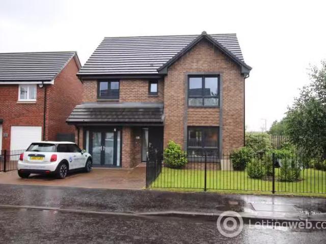 Deal! 4 BR Property to rent in Easter Hawhill Gate, Uddingston.