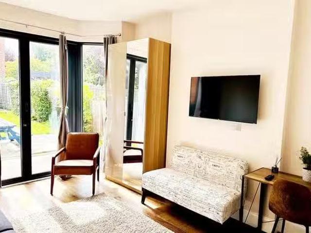 For Rent! 4 BR Whitehall Road