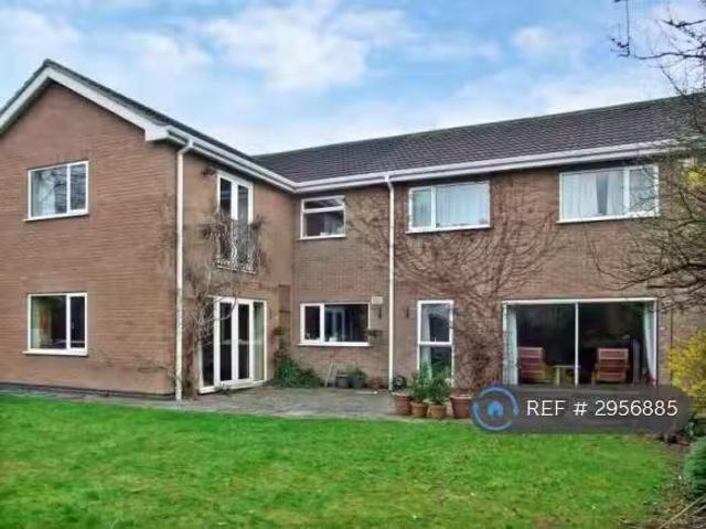 Unique 5 BA 1 bedroom house share for rent in Brill Close, Cov.