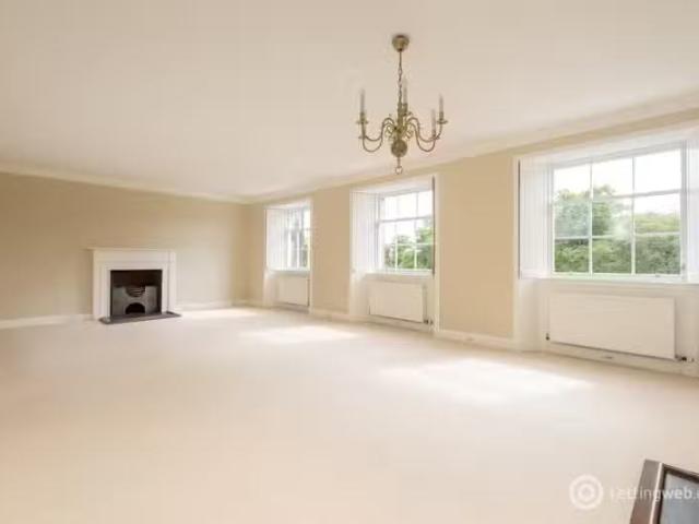 Deal! 5 BR Property to rent in Moray Place, New Town, Edinburgh