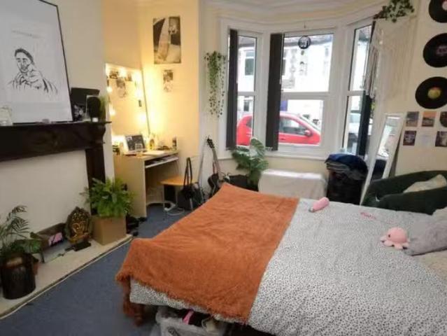 Rental! 6 bedroom house for rent in Raleigh Road, Bristol, BS3