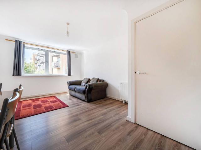 Deals Gateway, Deptford, London SE13, 1 bed flat to rent, £2,384 pcm | PrimeLocation