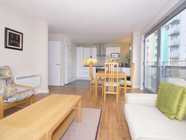 Deals Gateway, Lewisham SE13, 3 bed flat to rent, £2,200 pcm | PrimeLocation
