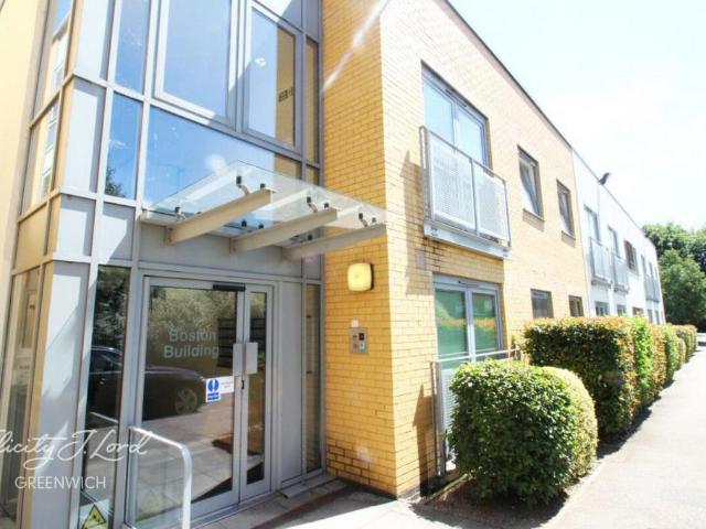 Deals Gateway, London 1 bed flat to rent £1,630 pcm £376 pw