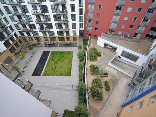 Deals Gateway, London SE13 1 bed flat to rent £1,750 pcm £404 pw