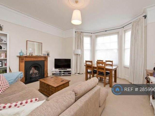 Dealtry Road, London, SW15 3 bed flat to rent £3,000 pcm £692 pw