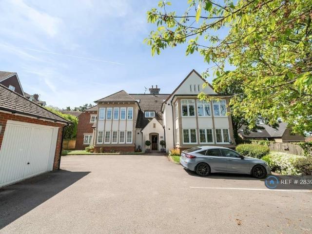 Dean Court Road, Oxford, OX2 2 bed flat to rent £1,850 pcm £427 pw