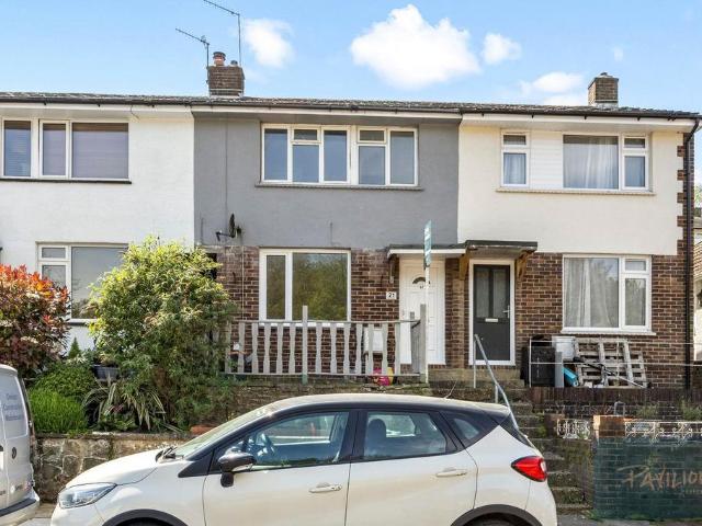 Dean Gardens 3 bed terraced house to rent £1,695 pcm £391 pw