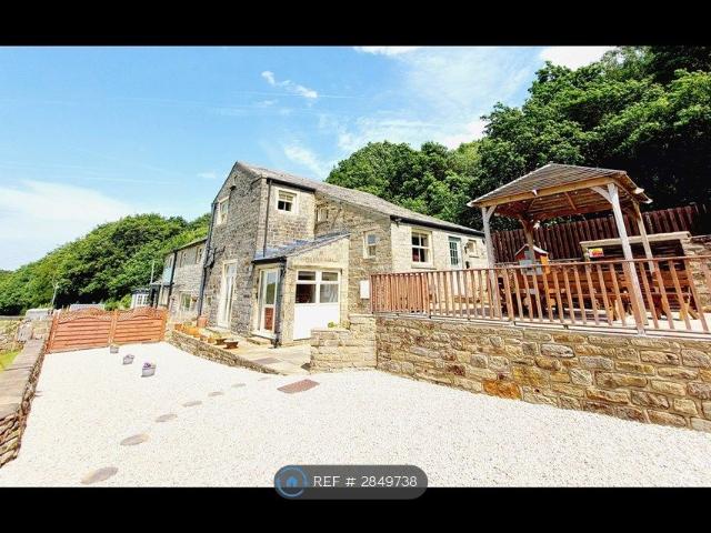 Dean Lane, Holmfirth HD9, 3 bed semi detached house to rent, £1,995 pcm | PrimeLocation