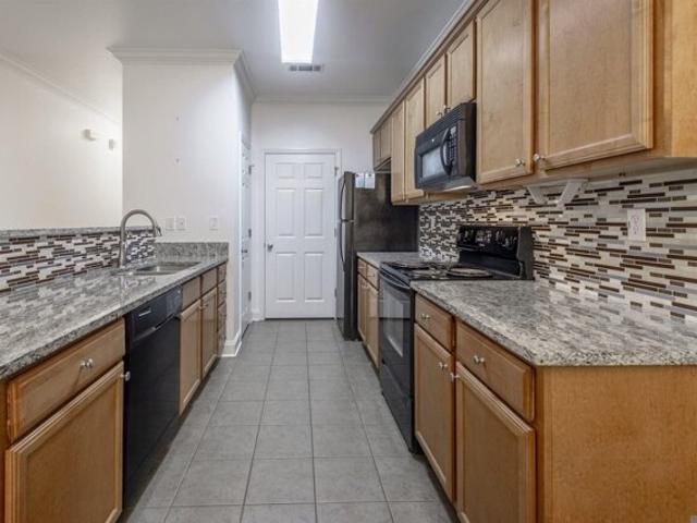 Dean Lee Dr Apt,baton Rouge, Condo For Sale