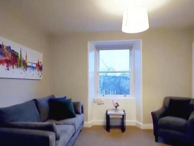 Dean Park Street, Stockbridge, 2 Bedroom Flat