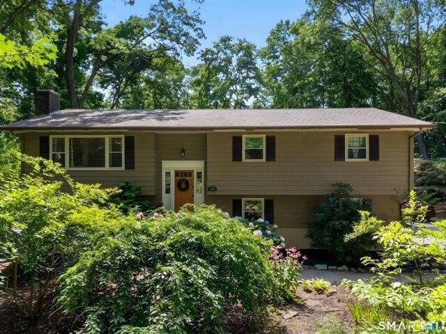 Dean Rd, East Lyme, Home For Sale