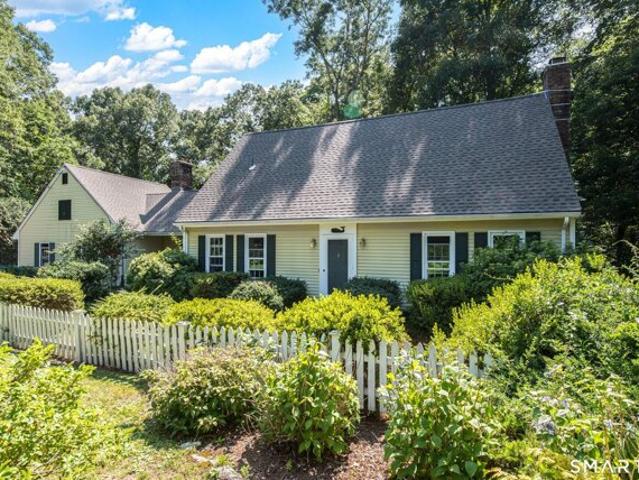 Dean Rd, East Lyme, Home For Sale