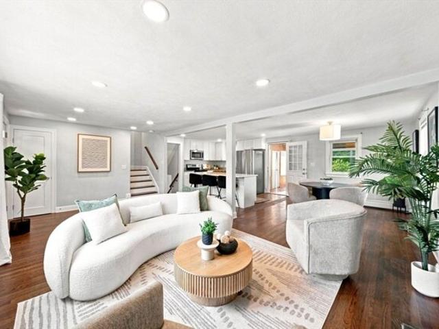Dean Rd, Stoughton, Home For Sale