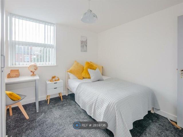 Dean St, Coventry CV2, Room to rent, £490 pcm | PrimeLocation