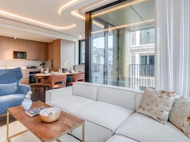 Dean Street, London, W1D 3RB, United Kingdom | 3 bed apartment for rent #140399544 | Rentberry