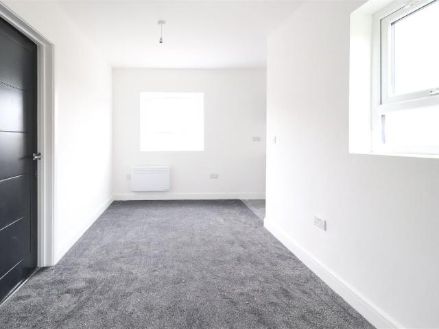 Dean Street, Stoke, Coventry CV2, 1 bed flat to rent, £800 pcm | PrimeLocation