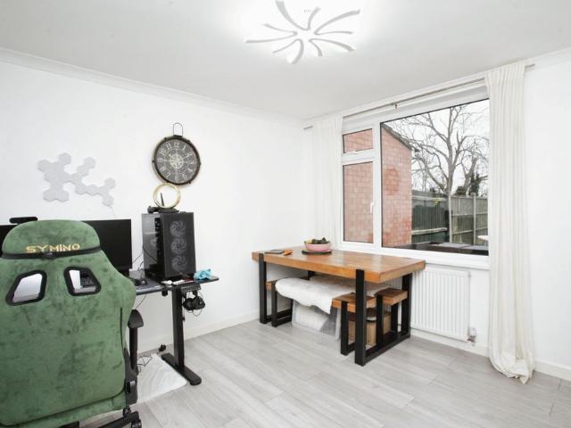 Deane Road, Rugby, Hillmorton