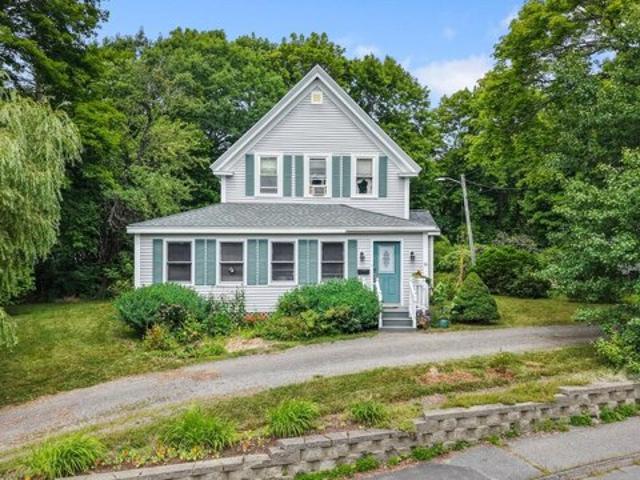 Deane St, Ellsworth, Home For Sale
