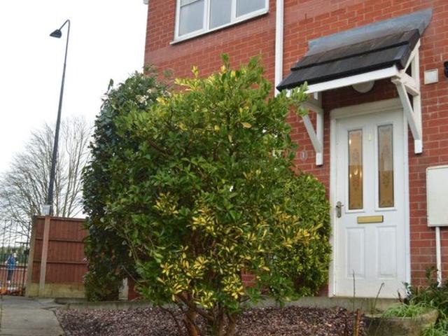 Deanery Court, Wigan WN1, 2 bed terraced house to rent, £750 pcm | PrimeLocation